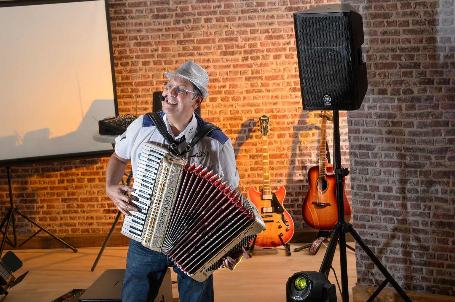 Animateur Musicien Chanteur DJ - Belfort Montbéliard - Doubs